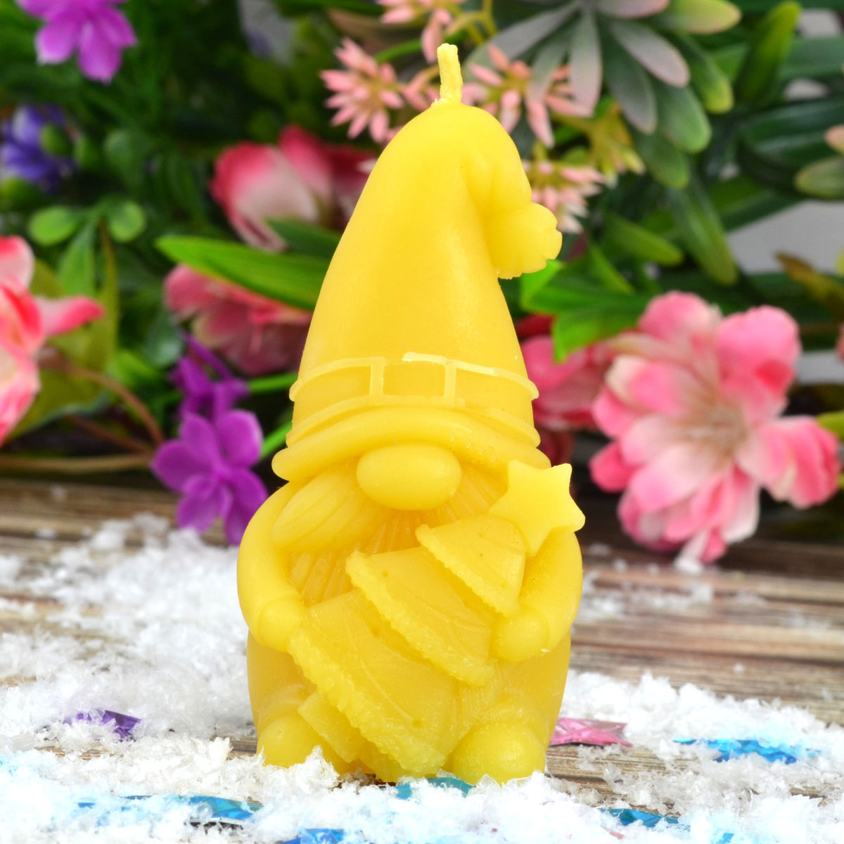 Finley with a Christmas Tree Elf Beeswax Candle – Dee's Bees NZ